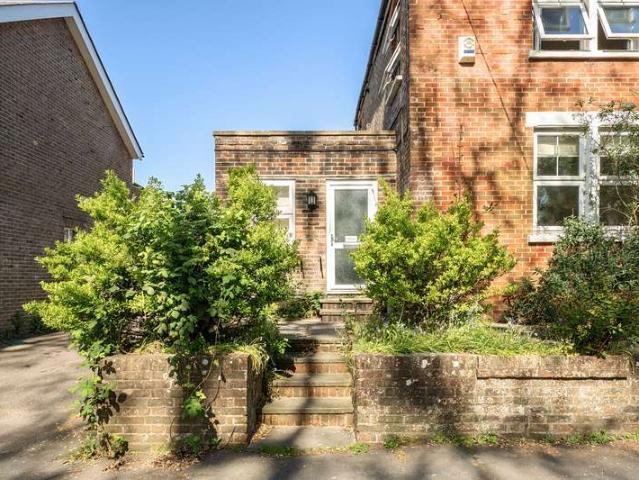 2 Bedroom Flat