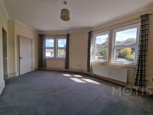 2 Bedroom Flat