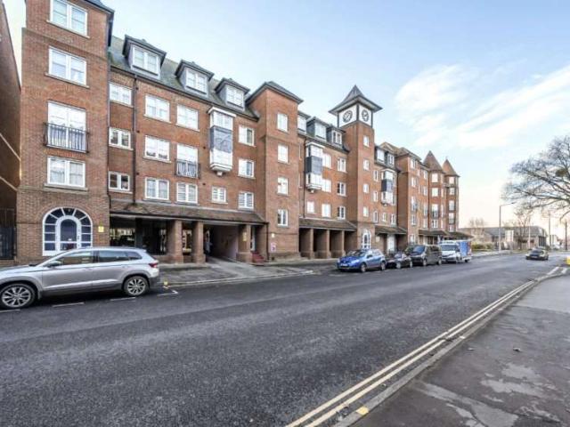 2 Bedroom Flat