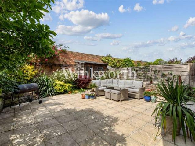 2 Bedroom Flat