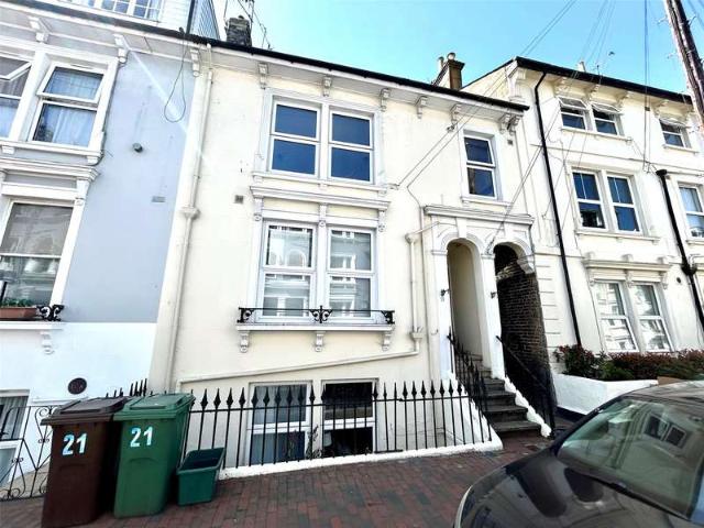 2 Bedroom Flat