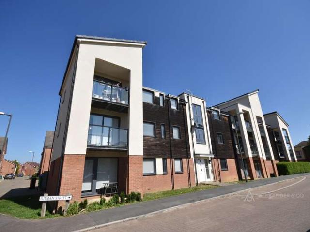 2 Bedroom Flat