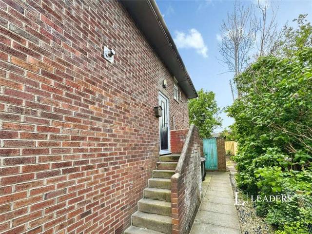 2 Bedroom Flat