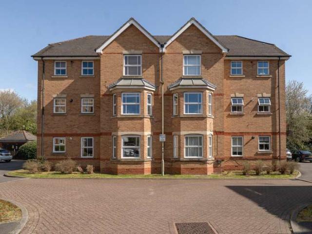 2 Bedroom Flat