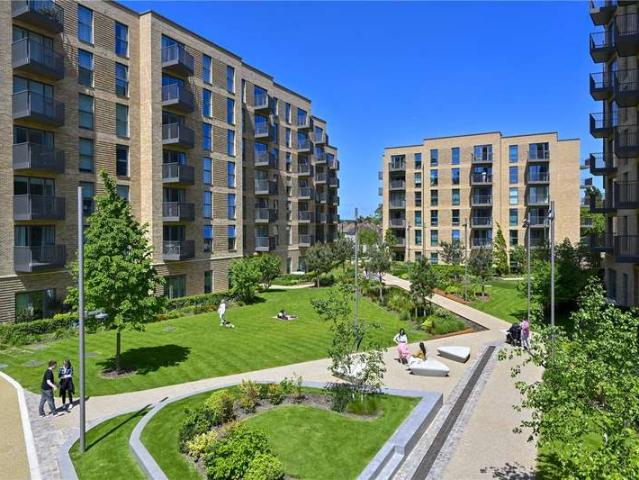 2 Bedroom Flat