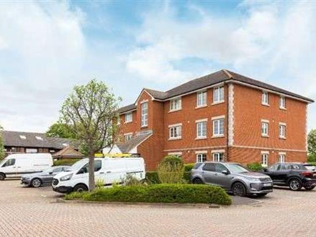2 Bedroom Flat