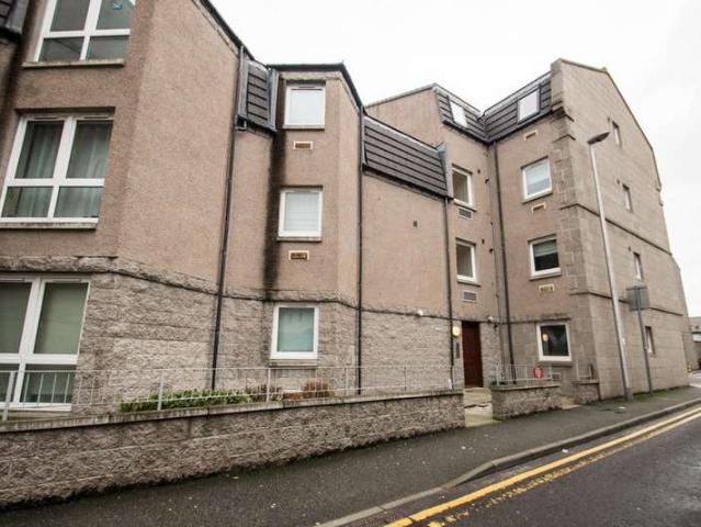 2 Bedroom Flat