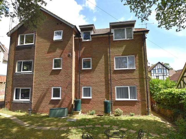 2 Bedroom Flat