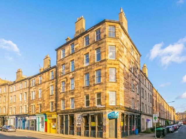 2 Bedroom Flat