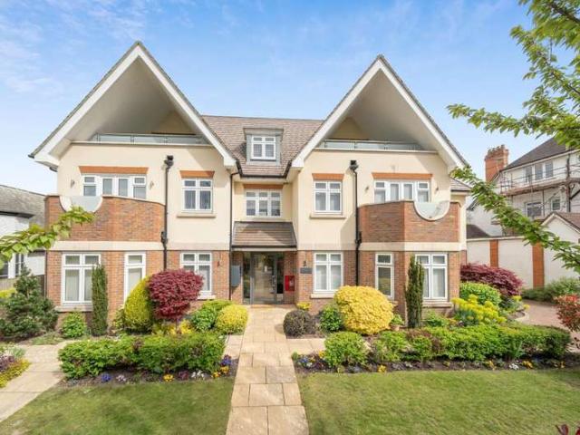 2 Bedroom Flat