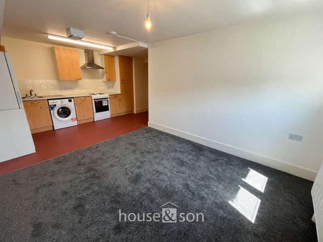 2 Bedroom Flat