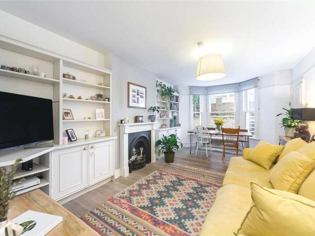 2 Bedroom Flat