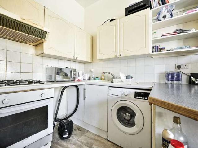 2 Bedroom Flat