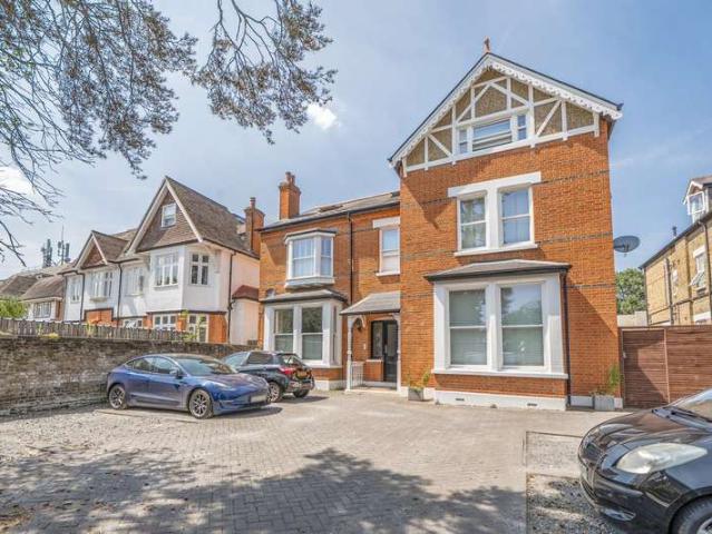 2 Bedroom Flat