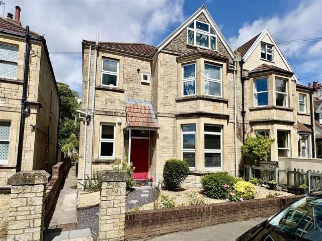 2 Bedroom Flat