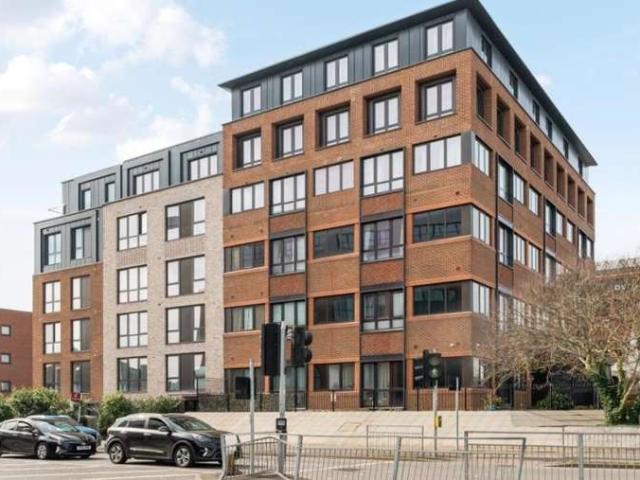 2 Bedroom Flat