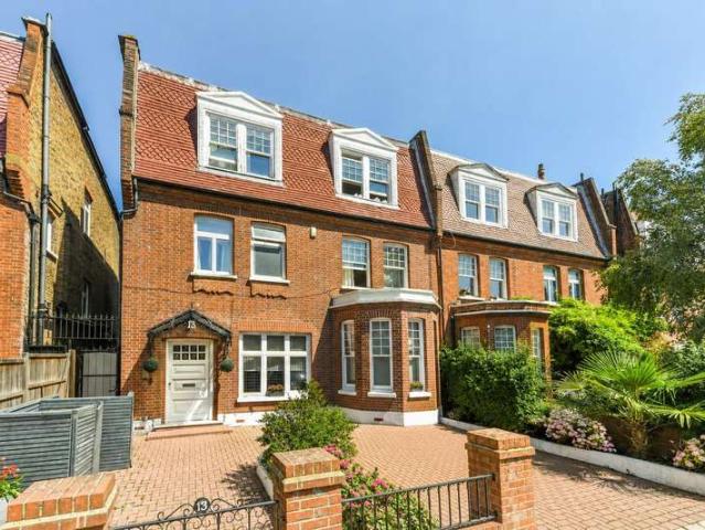 2 Bedroom Flat