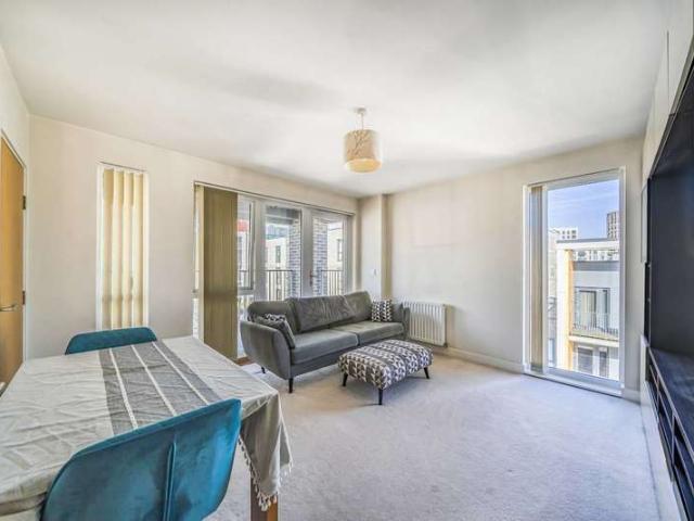 2 Bedroom Flat