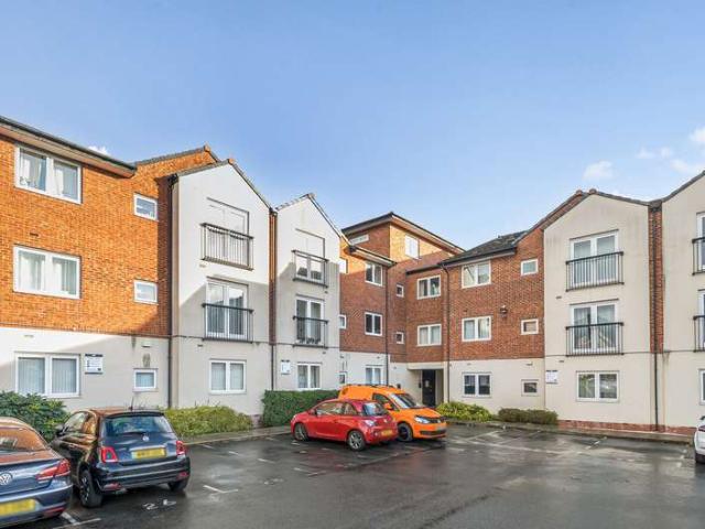 2 Bedroom Flat