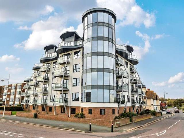 2 Bedroom Flat