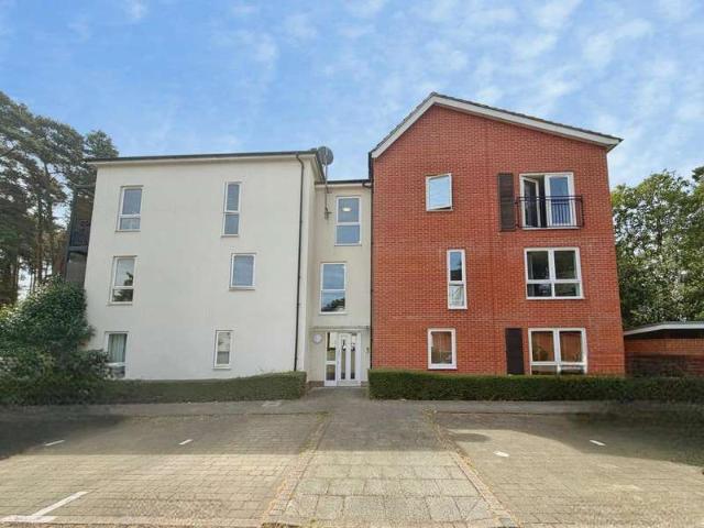 2 Bedroom Flat
