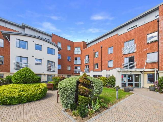 2 Bedroom Flat