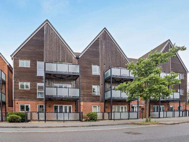 2 Bedroom Flat