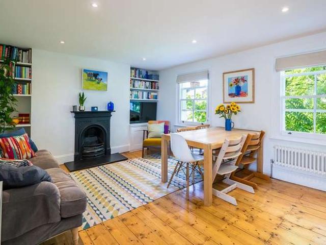 2 Bedroom Flat