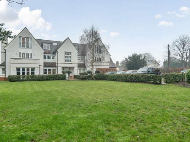 2 Bedroom Flat