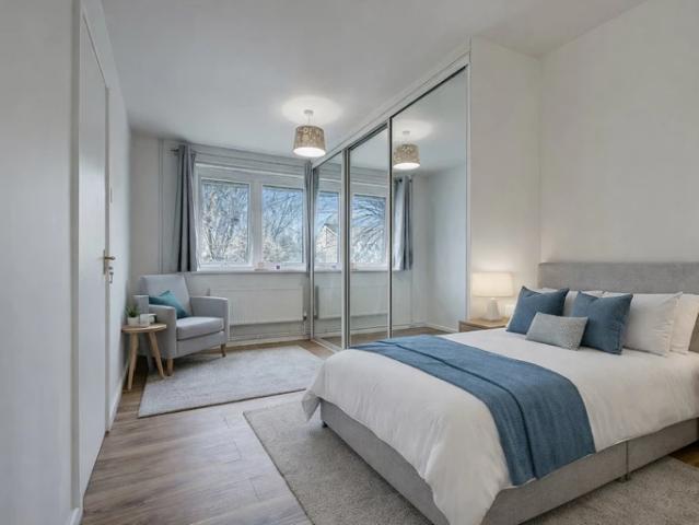2 Bedroom Flat