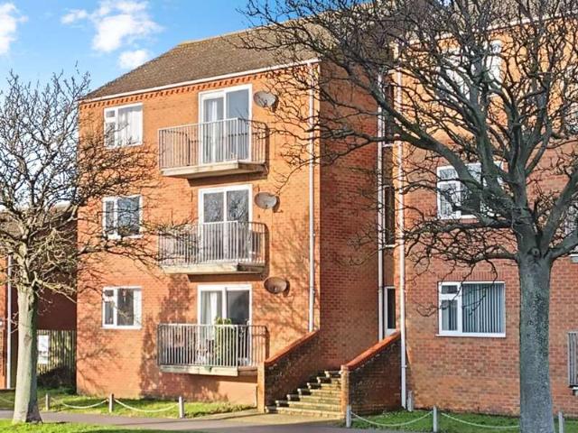 2 Bedroom Flat