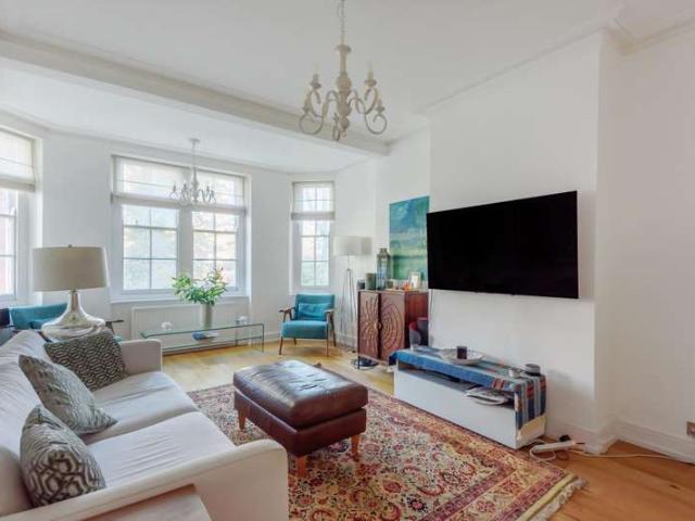2 Bedroom Flat