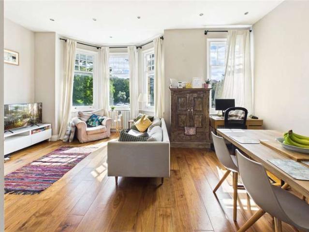 2 Bedroom Flat
