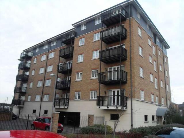 2 Bedroom Flat
