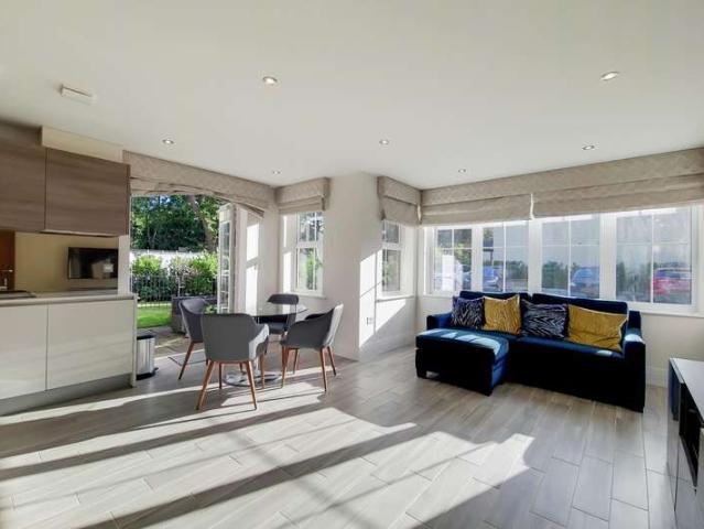2 Bedroom Flat