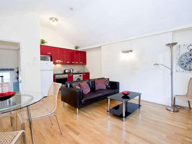 2 Bedroom Flat