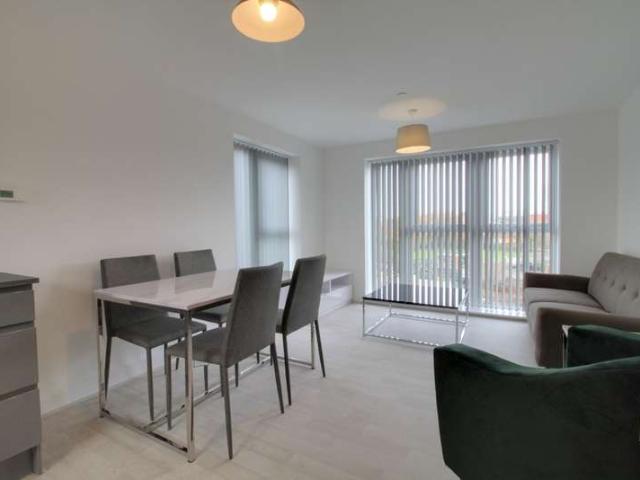 2 Bedroom Flat