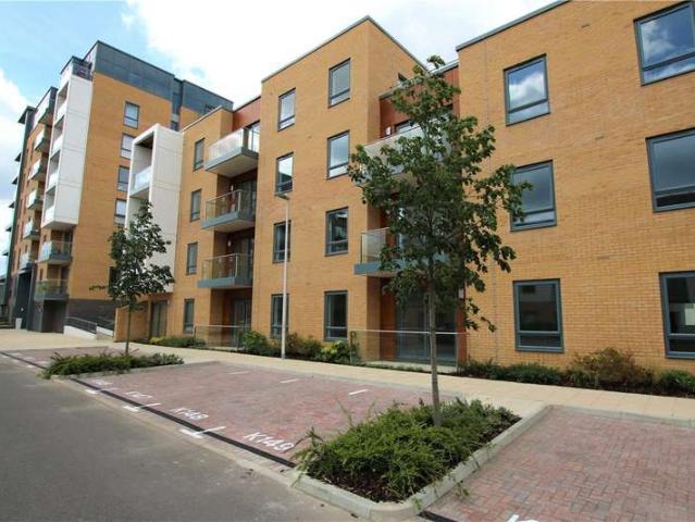 2 Bedroom Flat