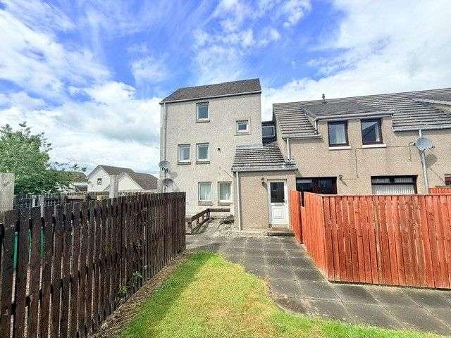 2 Bedroom Flat