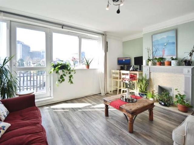 2 Bedroom Flat