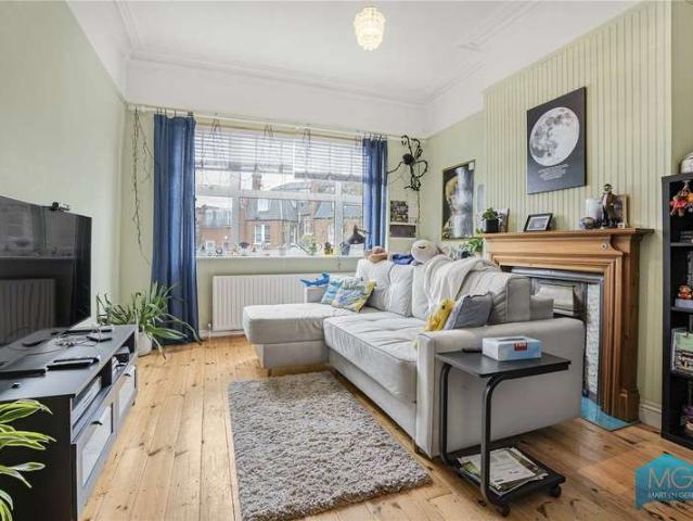 2 Bedroom Flat