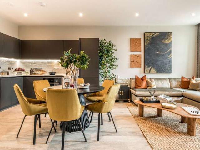 2 Bedroom Flat