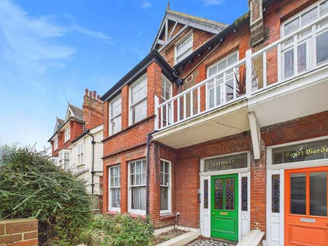 2 Bedroom Flat