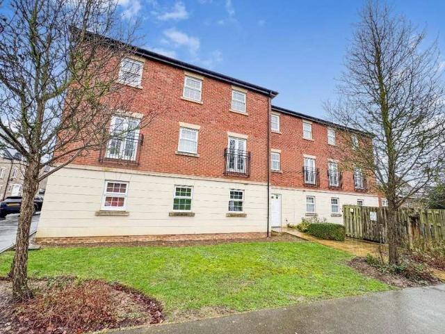 2 Bedroom Flat
