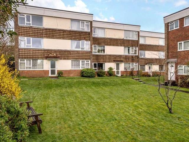 2 Bedroom Flat