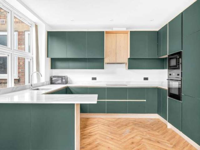 2 Bedroom Flat
