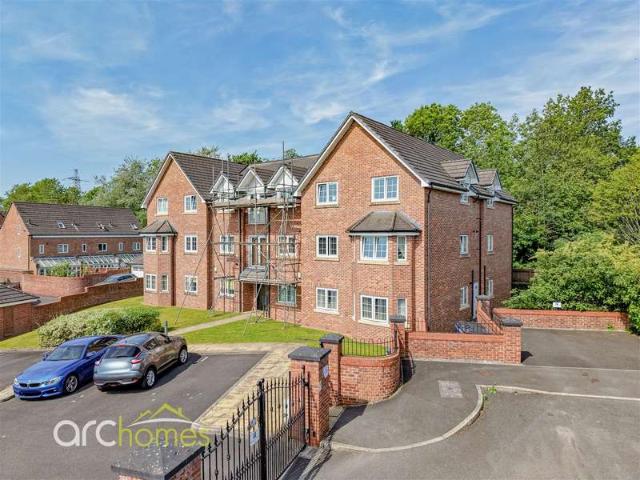 2 Bedroom Flat
