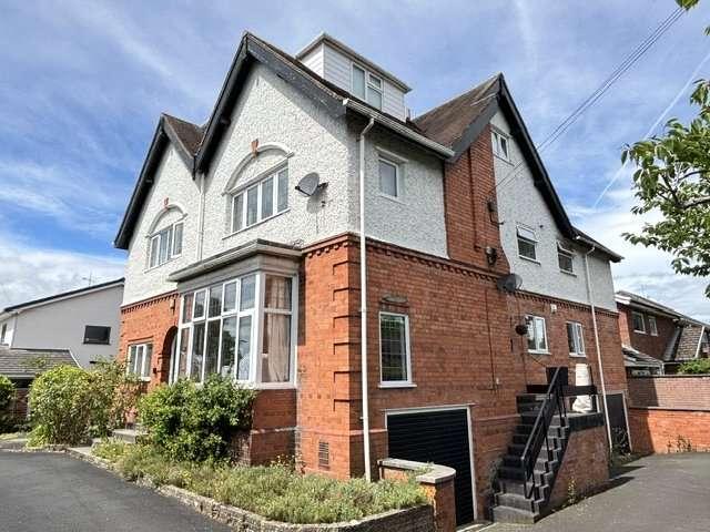 2 Bedroom Flat