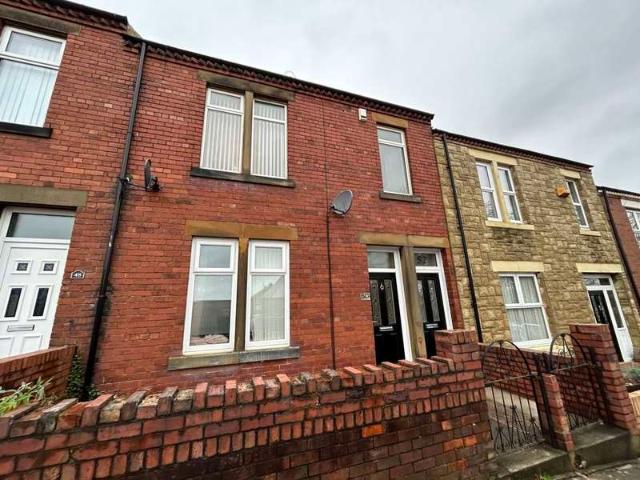 2 Bedroom Flat