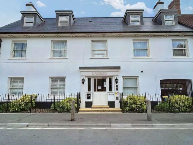 2 Bedroom Flat
